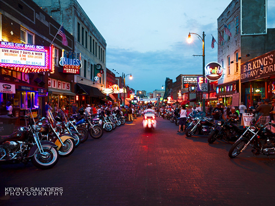 MamiyaLeaf Testimonials - Kevin G Saunders: Phase One Japan デジタルバック通信